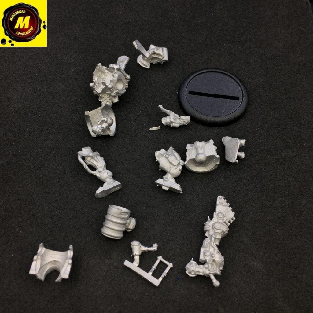 Bombardier Bombshell (Exclusive Model) (PIP92006) (Variable Product ...